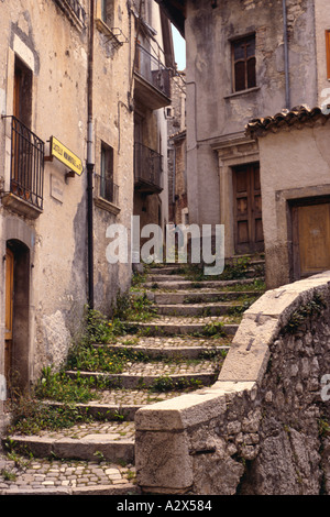 Barrea, Abruzzo, Italy Stock Photo - Alamy