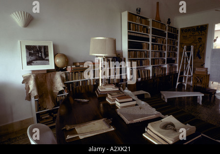 The Study Room in author Ernest Hemingway house, a famous travel ...