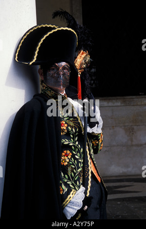 18th Century Fop Costume at Carnevale Venice Stock Photo - Alamy