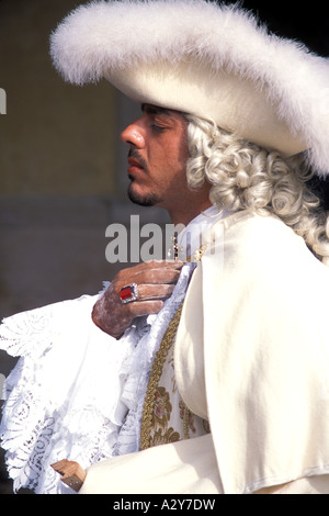 18th Century Fop Costume at Carnevale Venice Stock Photo - Alamy