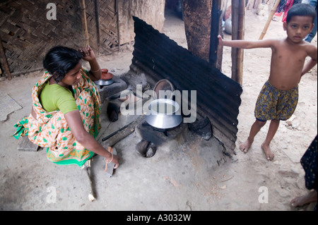 Common cooking area Dhaka Bangladesh Stock Photo - Alamy