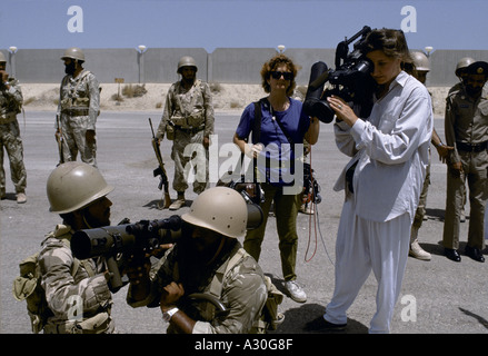 cnn camera crew gulf war 1991 1991 Stock Photo - Alamy