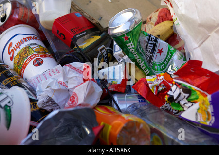 fast food litter packaging wrappers Macdonald's burgers litter bin ...