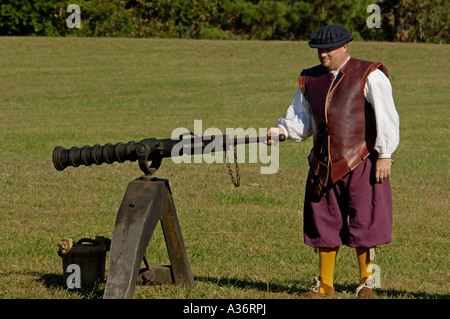 Portuguese swivel gun from the 1600s artillery demonstrated by ...