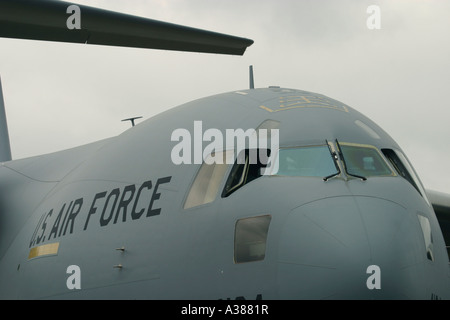 Boeing C-17 Globemaster III, a tactical and strategic military ...