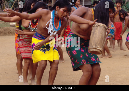 Embera Dancers Native Indigenous People of Darien Panama Stock Photo - Alamy