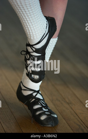 A girl irish dancing in soft shoes Stock Photo - Alamy