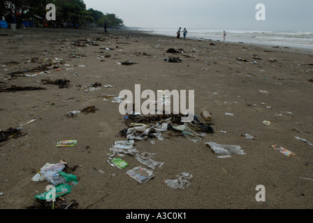 Indonesia, Bali, Seminyak, beach, pollution after a storm Stock Photo ...