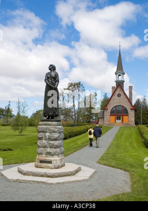 Statue of Evangeline in front of church, Gran Pre National HIstoric ...