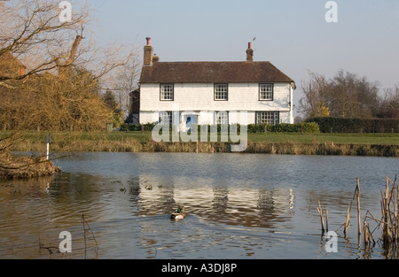 Cottage in Matfield Kent Stock Photo - Alamy