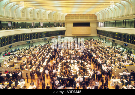 Tokyo stock exchange trading floor in Japan Stock Photo - Alamy