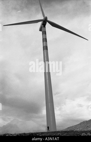 turbine eolic energy Stock Photo - Alamy