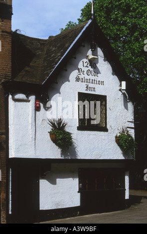 Old salutation inn pub Nottingham one of the oldest pubs in england ...