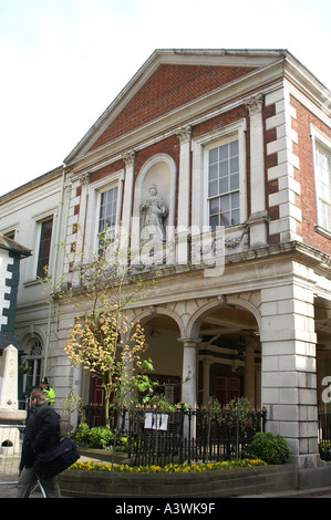 The guildhall Windsor registry office and security checks Stock Photo ...