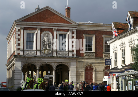 The guildhall Windsor registry office and security checks Stock Photo ...