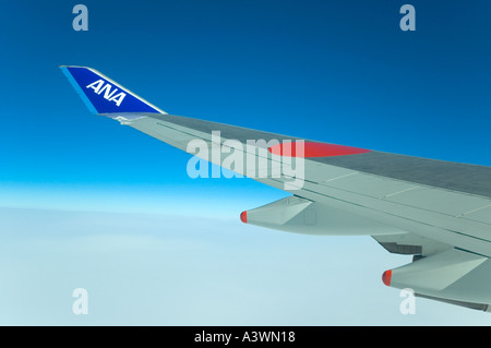 141004 The wing of an ANA All Nippon Airways jet in motion Photo ...
