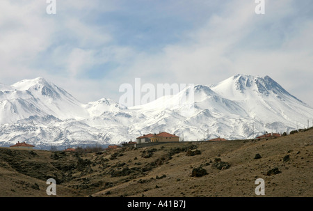 Hasan Dagi Snow covered volcano panorama Turkey Stock Photo - Alamy