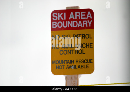 Sign post pn a ski hill Stock Photo - Alamy