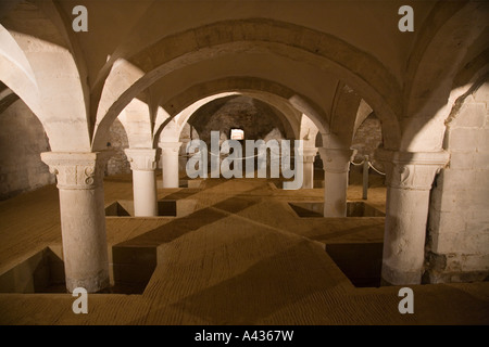 The Crypt, Gloucester Cathedral, Gloucestershire Stock Photo - Alamy