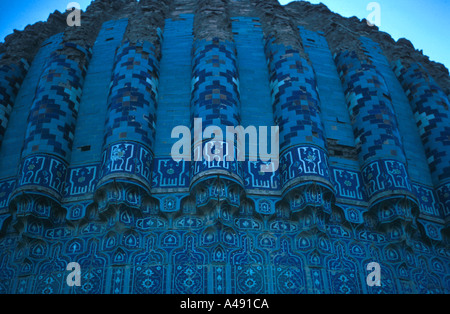 Tile pattern Mausoleum of Queen Gawhar Shad Herat Afghanistan 15th ...