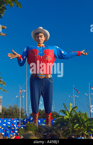 Big Tex cowboy at Texas state fair Stock Photo - Alamy