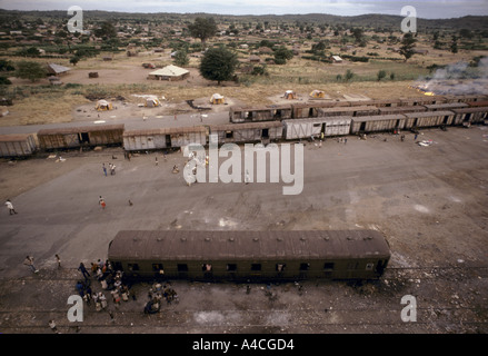 moatize camp for war displaced people Stock Photo - Alamy