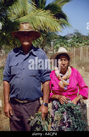 Mexican people. Mexican men, Mexican women, senior citizens, seniors ...