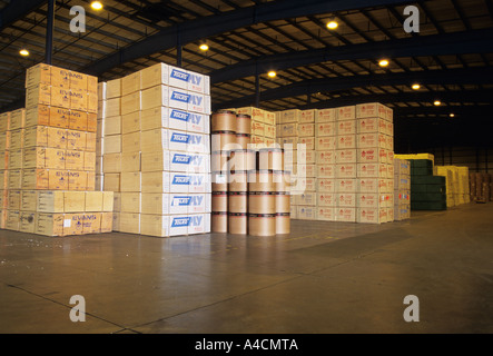Shipping yard storage warehouse Pulp Stock Photo - Alamy