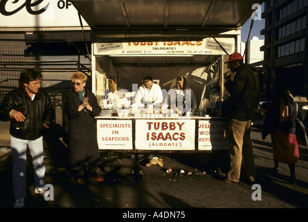 Tubby Isaacs' seafood stall in Aldgate, London, United Kingdom Stock ...
