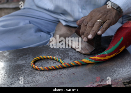 Making wedding bangles Jodhpur Rajasthan India Stock Photo - Alamy