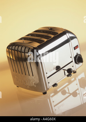Designer toaster with toast Stock Photo - Alamy