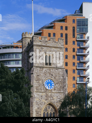 Europe, UK, England, London, Putney Embankment Stock Photo - Alamy