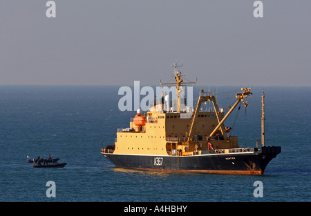 Newton, Royal Maritime Auxiliary Service ship Stock Photo - Alamy