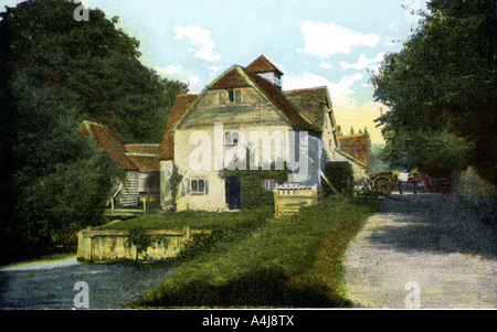 Mapledurham water mill Stock Photo - Alamy