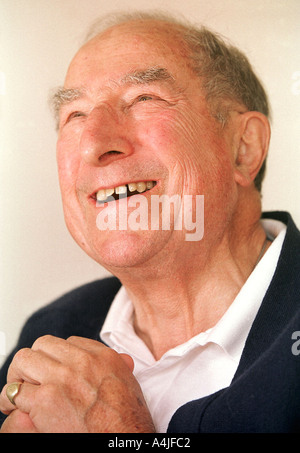 THE LATE CONCORDE TEST PILOT BRIAN TRUBSHAW Stock Photo - Alamy