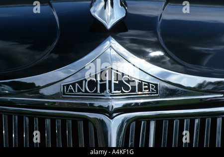 Lanchester car badge. English car manufacturer 1895 to 1956 Stock Photo ...