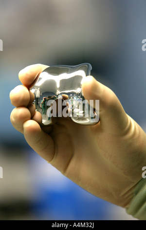 DEU Germany Knee surgery artificial knee joint Stock Photo - Alamy