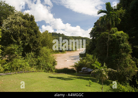 Malaysia Sarawak Kapit timber boat on the Rejang River Stock Photo - Alamy