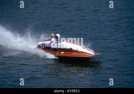 A 1960s Three Point Hydroplane underway Stock Photo - Alamy