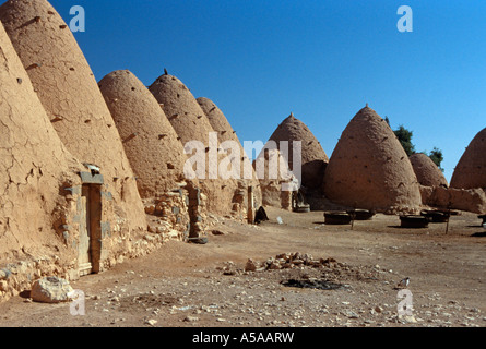 Beehive homes in Syria Stock Photo - Alamy