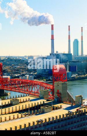 Con Edison power plant, Skyline, East River, Manhattan, New York City ...
