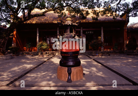 China, Gansu, Tianshui, Fuxi Miao, colorful statue in temple Stock ...