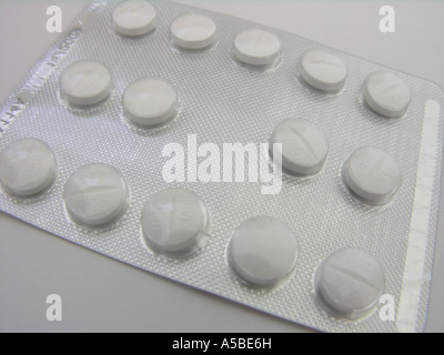 penicillin vx tablets phenoxymethylpenicillin Stock Photo - Alamy