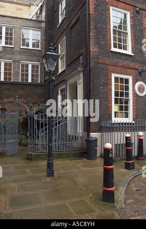 Dr Johnson's House Writer Samuel Johnson's restored 300 year-old ...