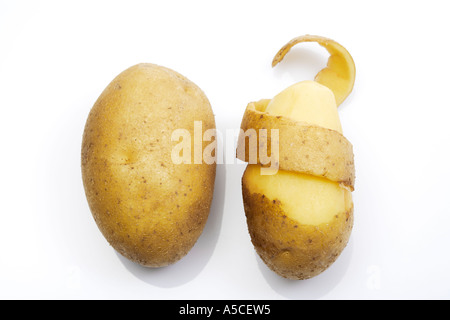 potato peeled potato without skin close up Stock Photo - Alamy