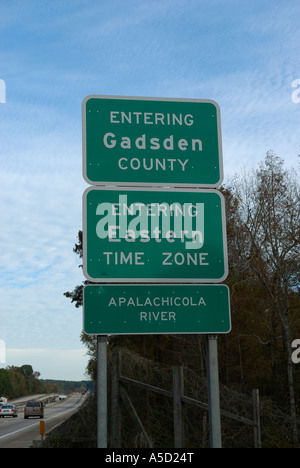 Entering eastern time zone sign at the border on Main Street in ...