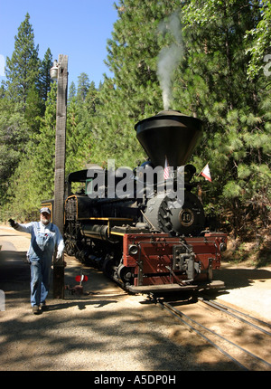 Steam Locomotive, Yosemite Mountain "Sugar Pine" Railroad, Yosemite ...