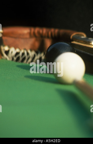 All the balls on the green baize of a snooker table UK Stock Photo - Alamy