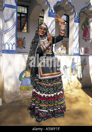 Kalbelia dancer Rajasthan India Stock Photo - Alamy
