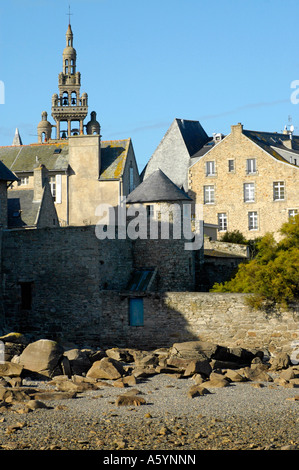 sight to the town Roscoff with city wall and the tower of the church ...